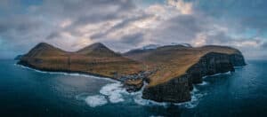 Guide to Visiting Gjógv in the Faroe Islands (Village on a cliff ...